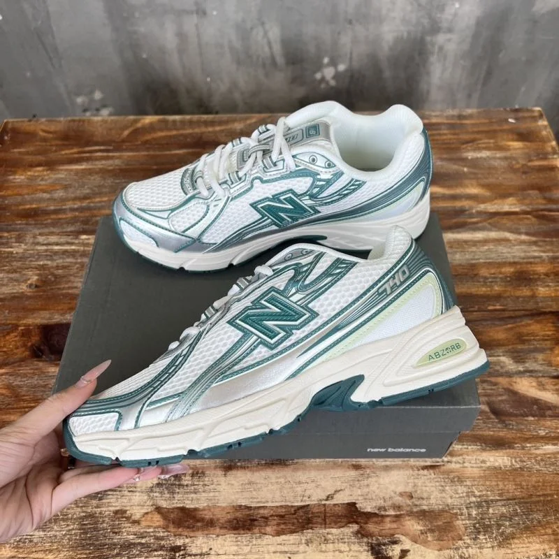 1:1 copy New Balance Shoes