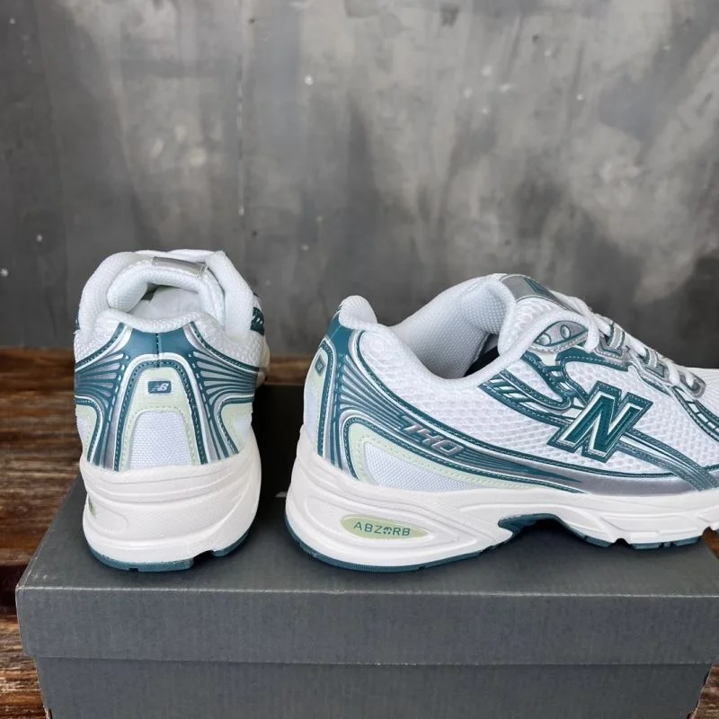 1:1 copy New Balance Shoes