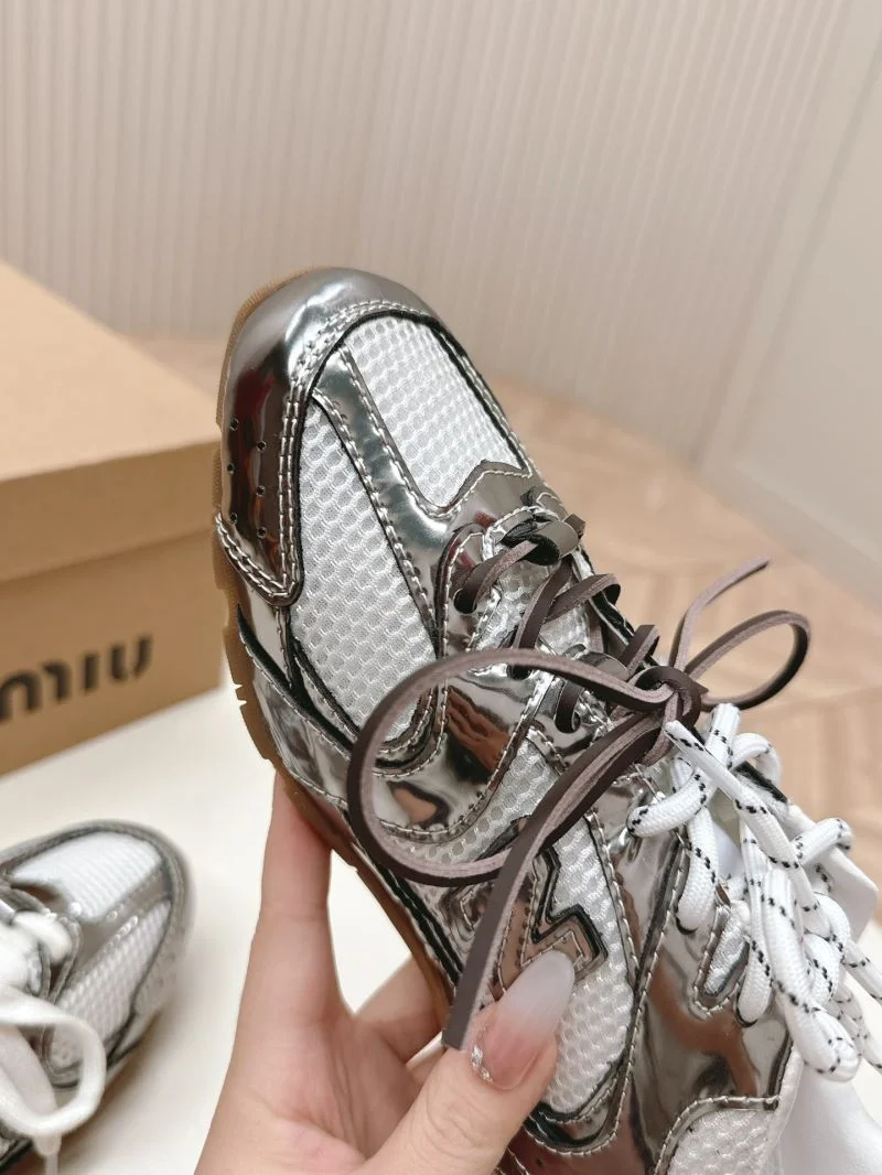 Top mirror New Balance Shoes