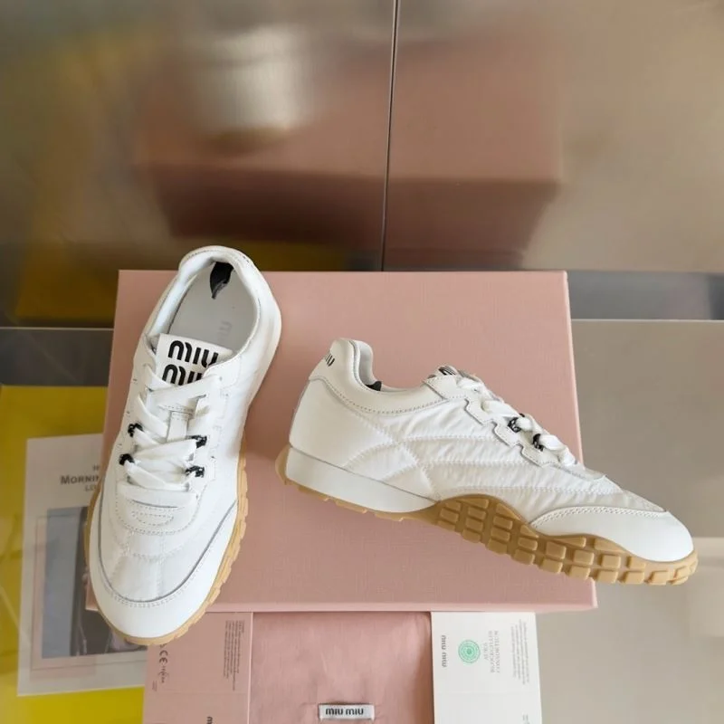 High fidelity New Balance Shoes