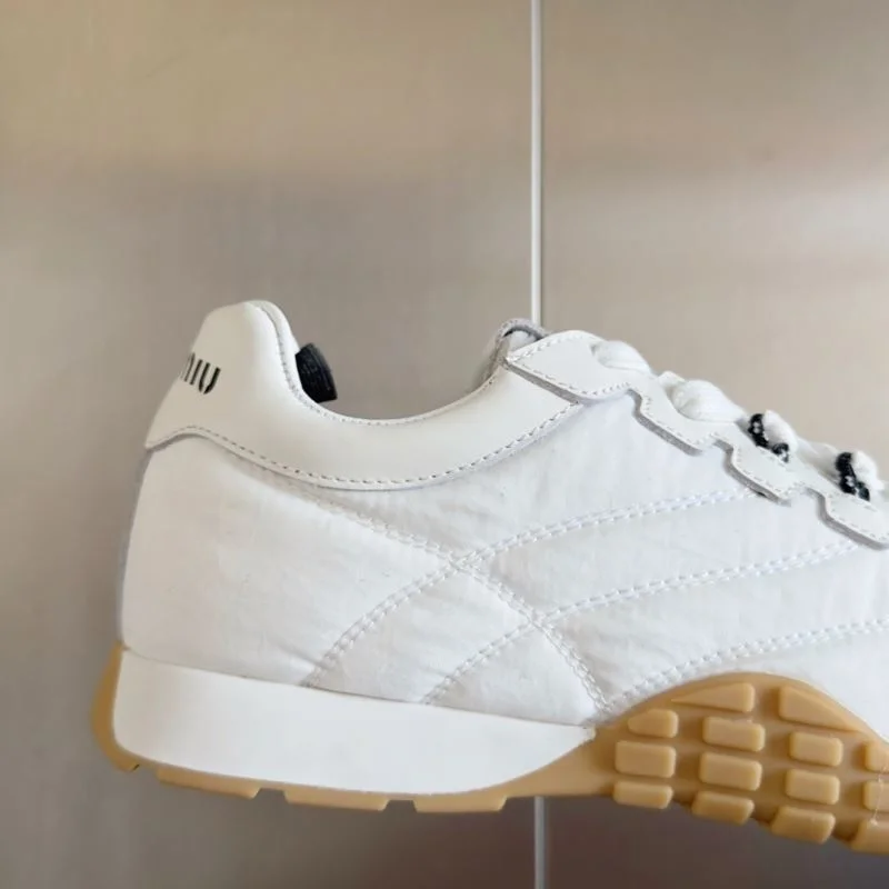 High fidelity New Balance Shoes