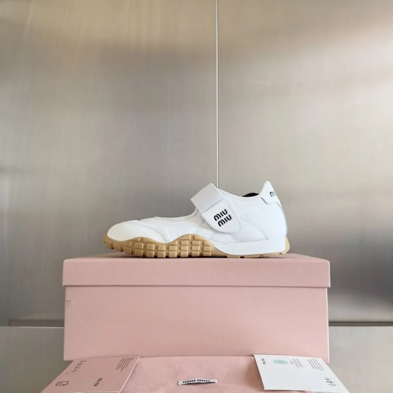 Discounted New Balance Shoes