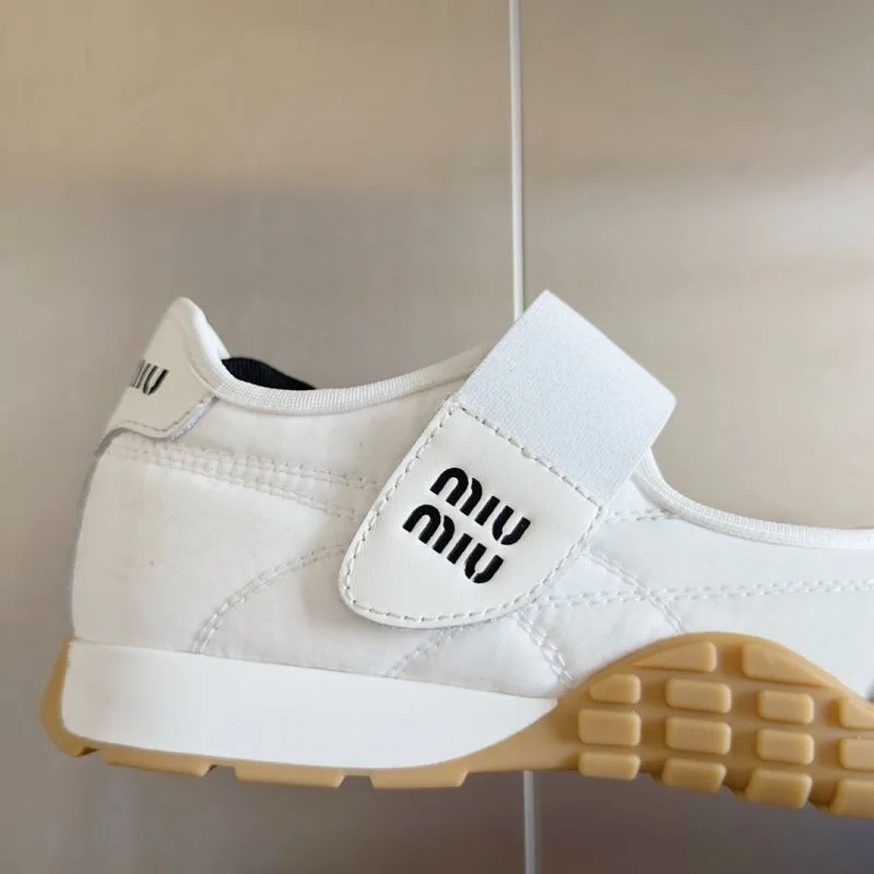 Discounted New Balance Shoes
