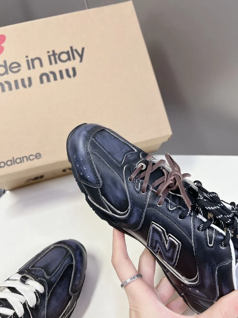 Top mirror New Balance Shoes