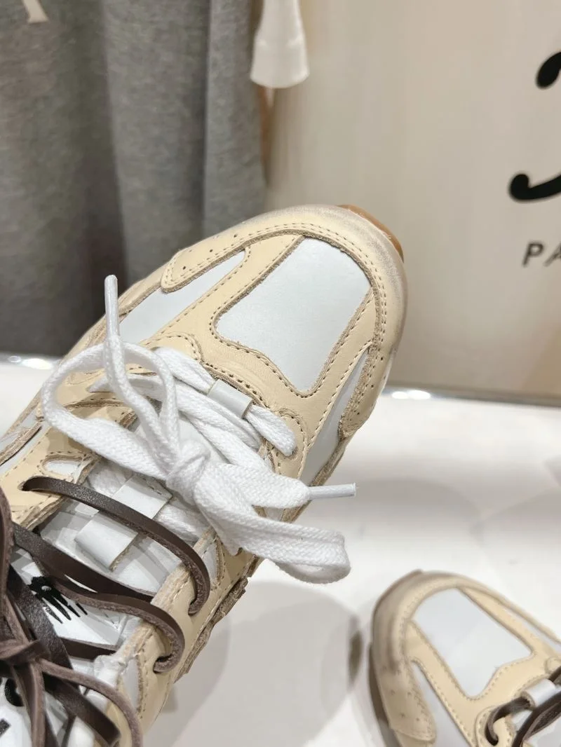 Exact replica New Balance Shoes