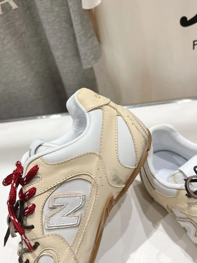 Exact replica New Balance Shoes