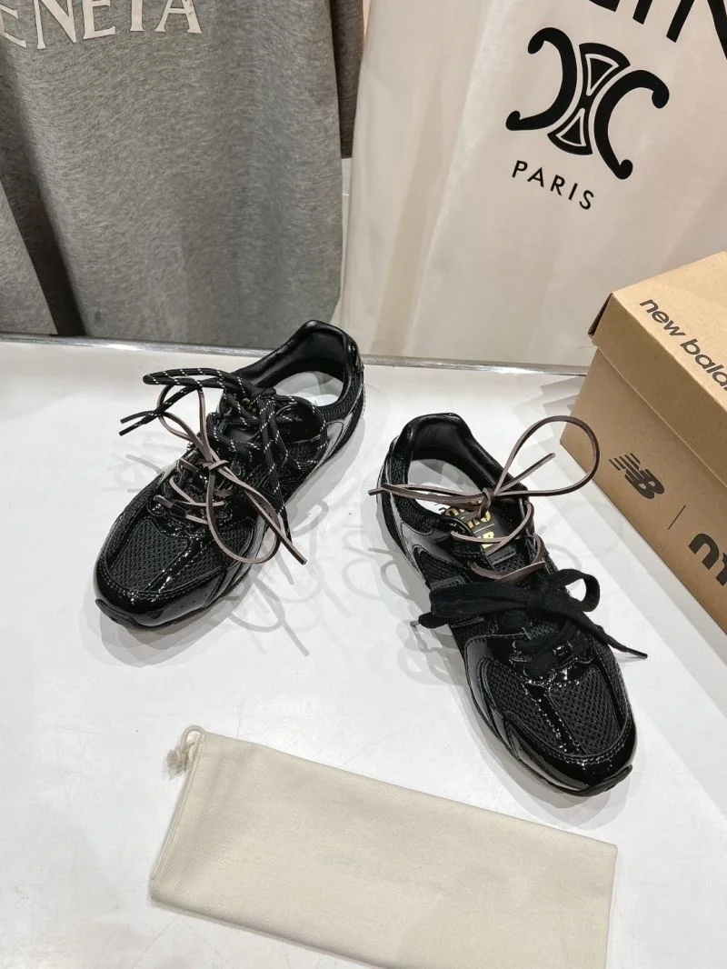 High fidelity New Balance Shoes
