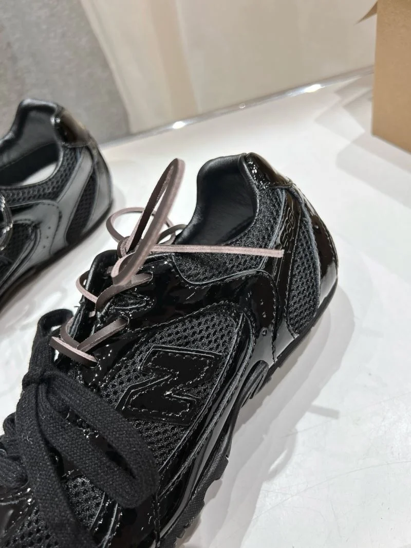 High fidelity New Balance Shoes
