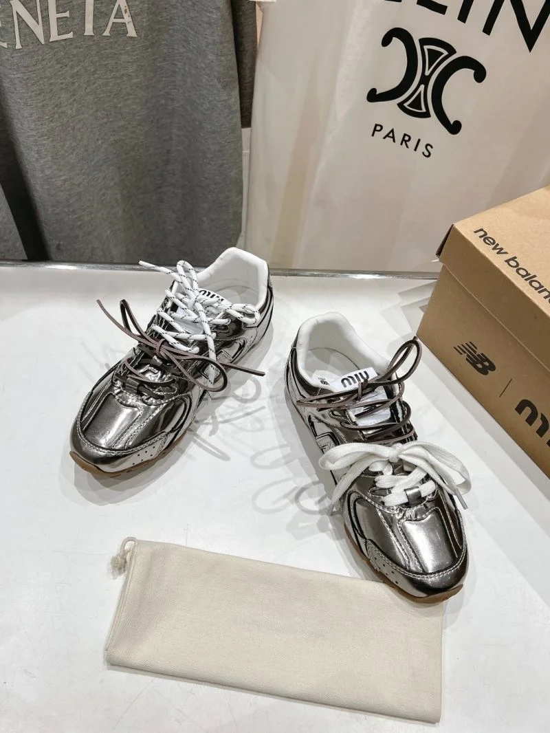 Top match New Balance Shoes