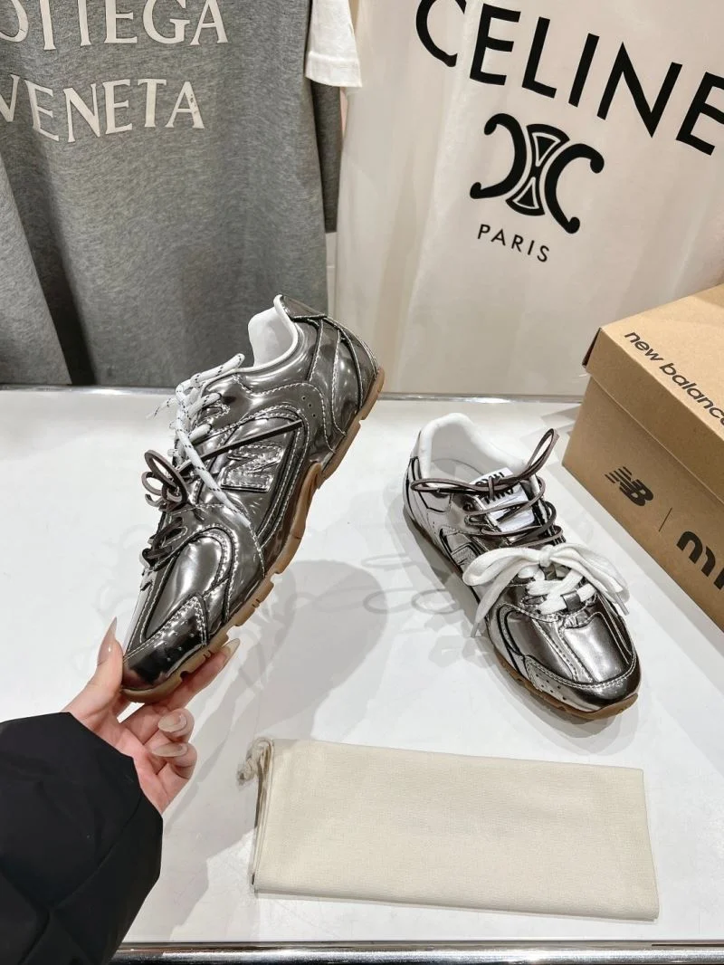 Top match New Balance Shoes