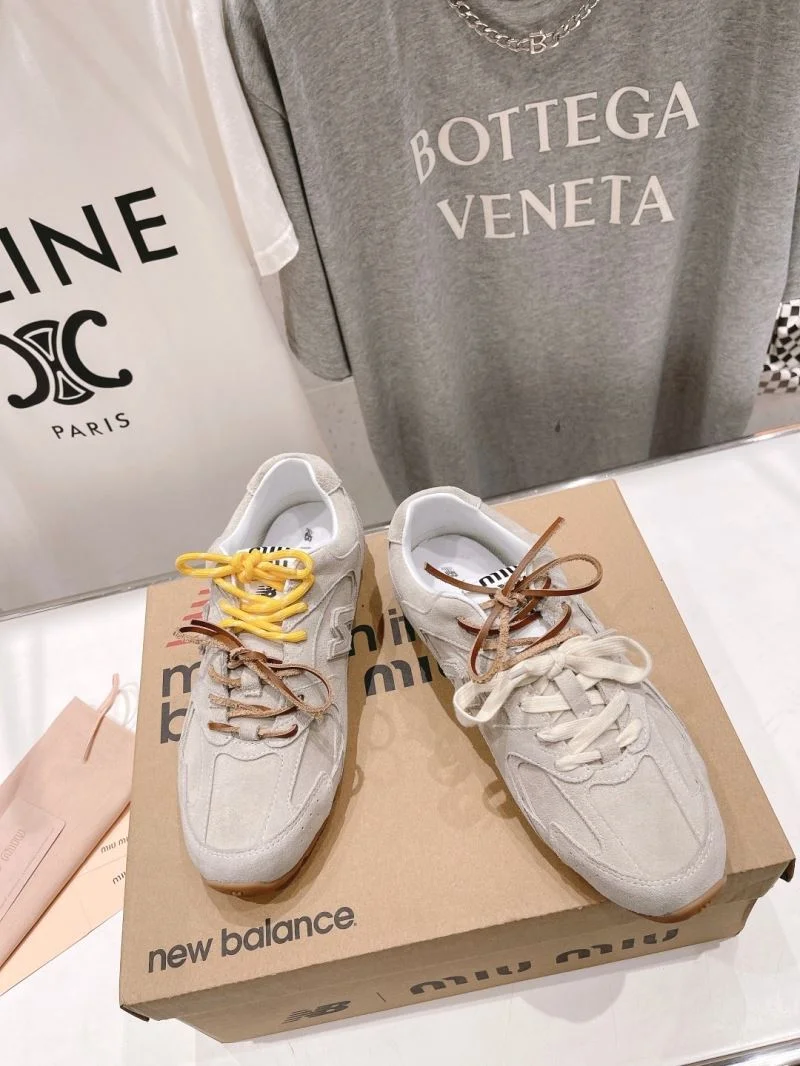 Top match New Balance Shoes
