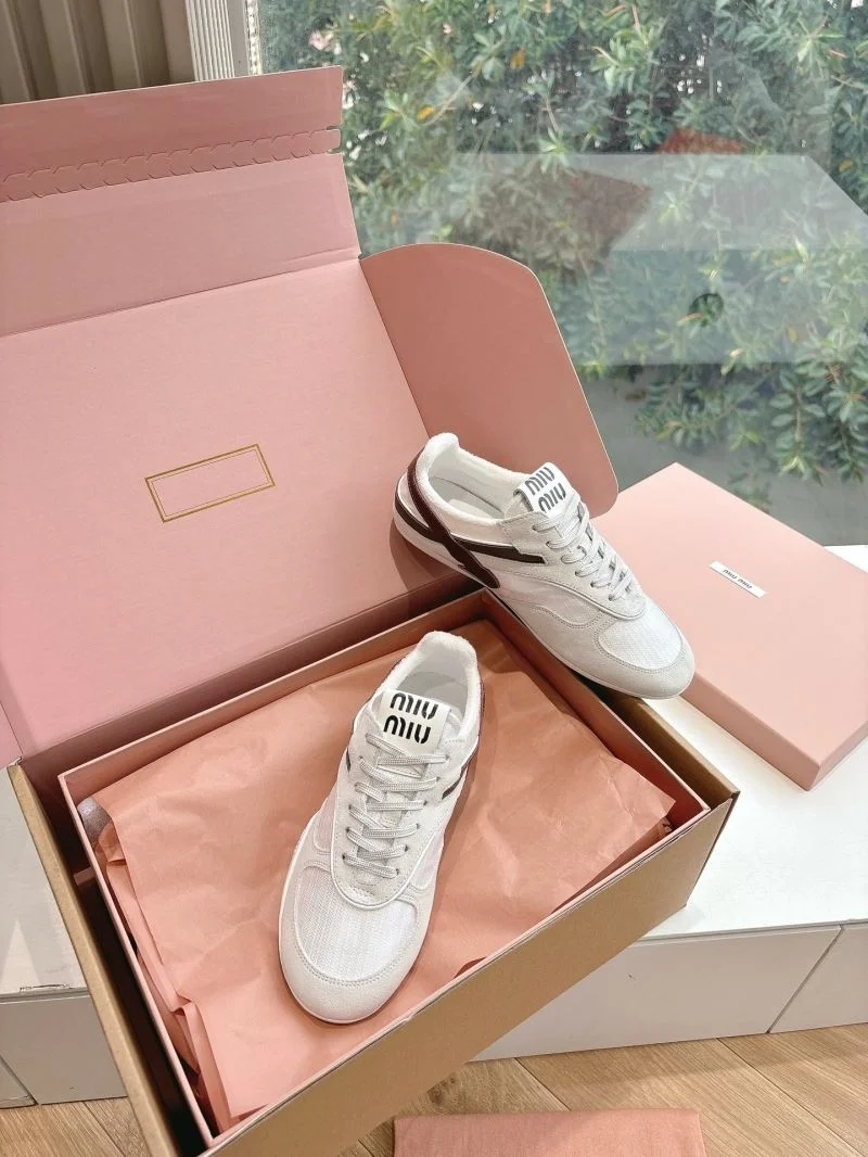 High fidelity New Balance Shoes