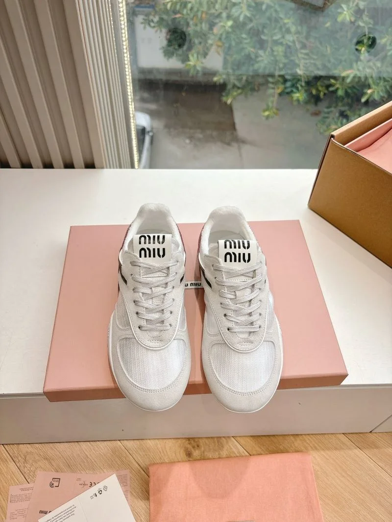 High fidelity New Balance Shoes
