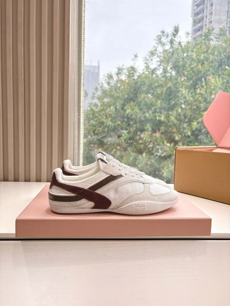 High fidelity New Balance Shoes