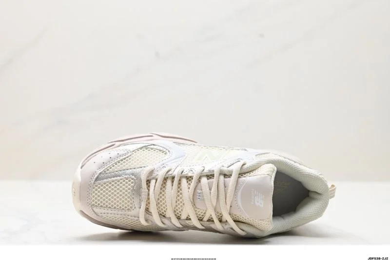 Top match New Balance Shoes