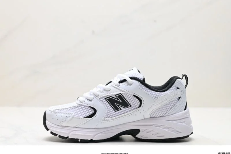 Top mirror New Balance Shoes