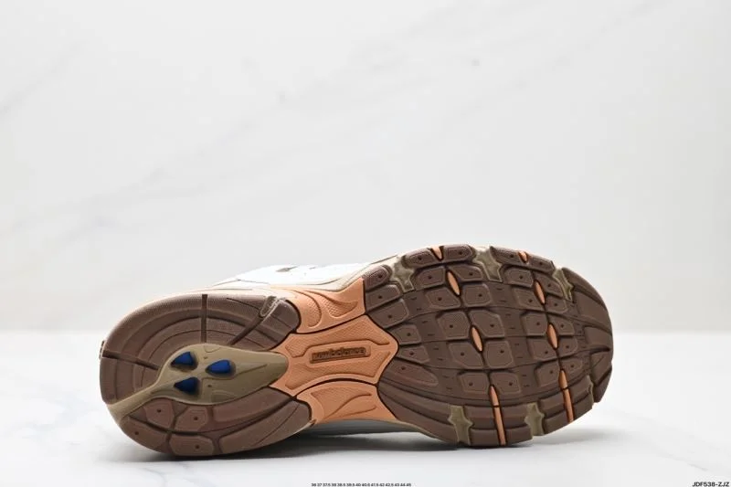 Accurate model New Balance Shoes