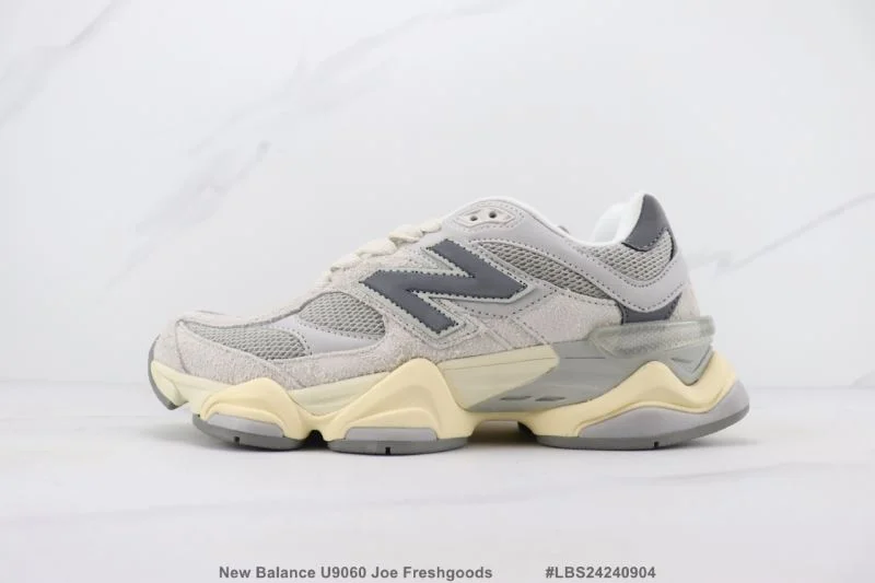 Top mirror New Balance Shoes