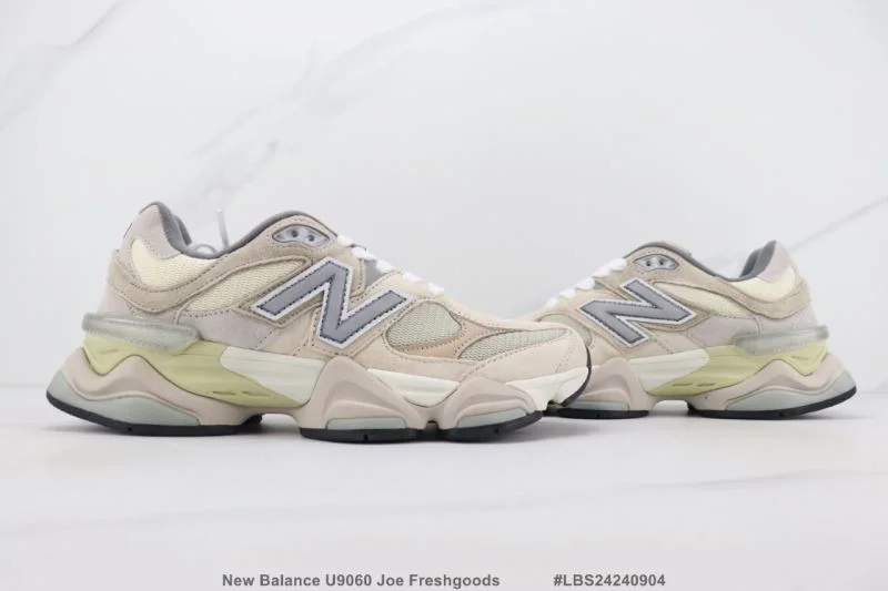 Top match New Balance Shoes