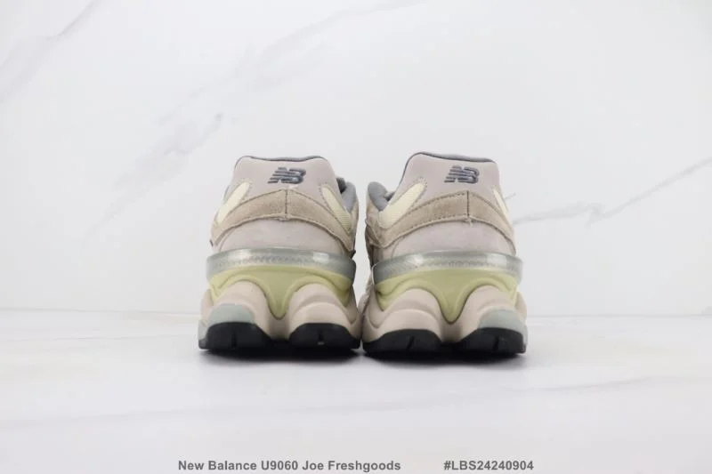 Top match New Balance Shoes