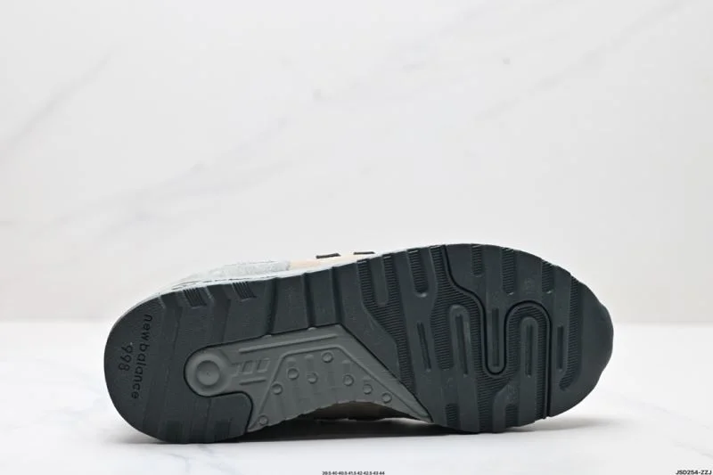 Reasonably priced New Balance Shoes