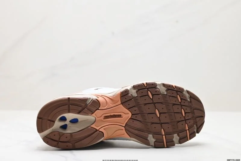 High fidelity New Balance Shoes
