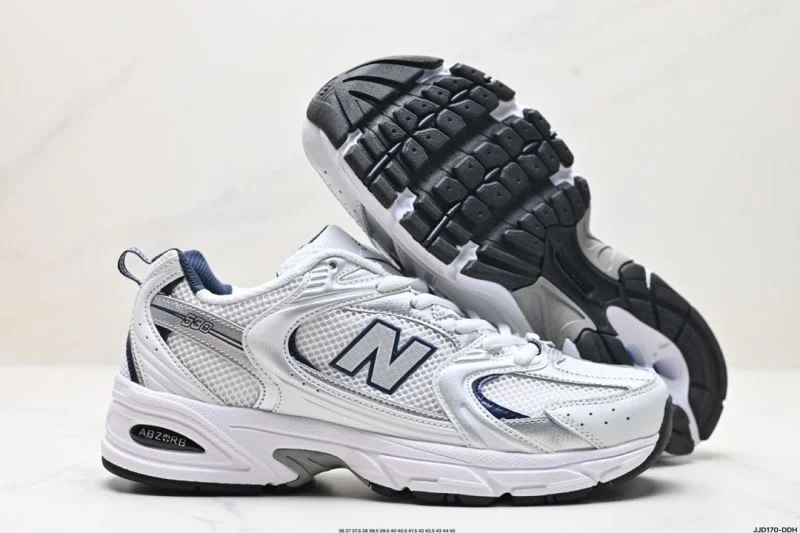 Top match New Balance Shoes