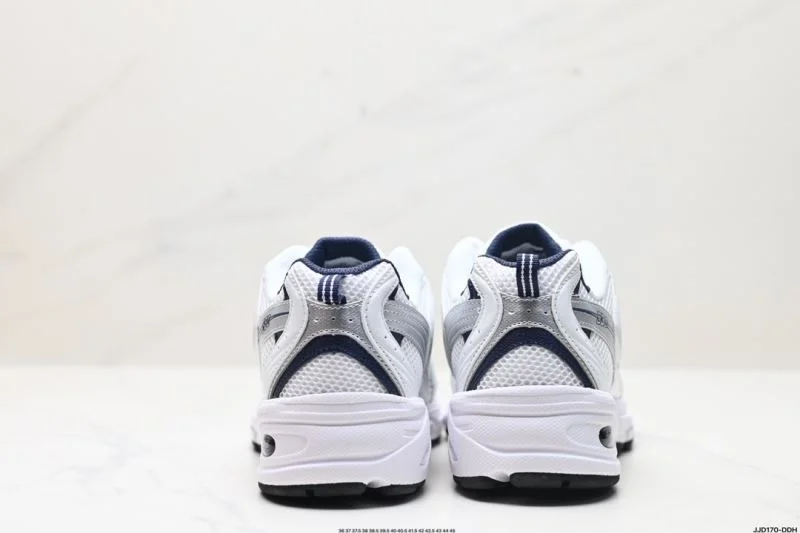 Top match New Balance Shoes