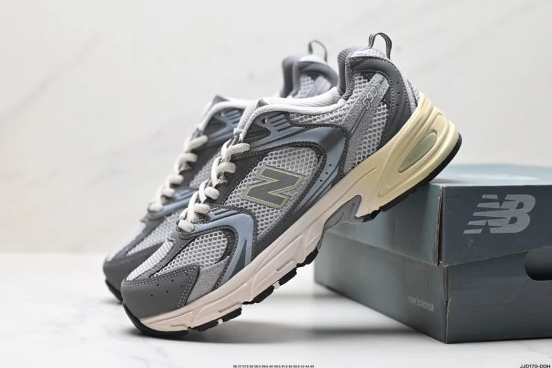 Factory-made New Balance Shoes