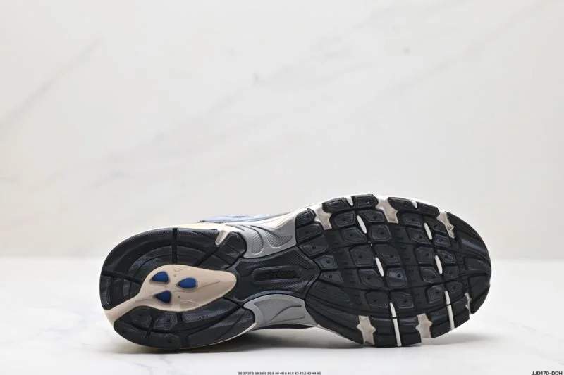 Factory-made New Balance Shoes
