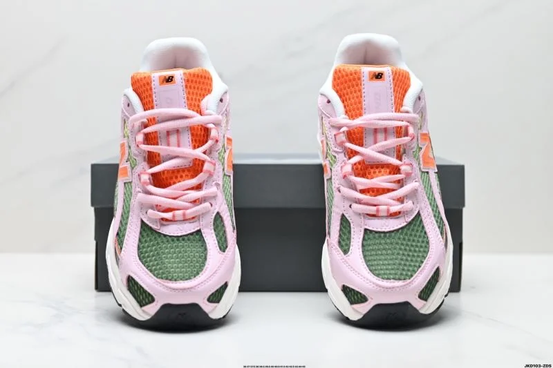 Top match New Balance Shoes