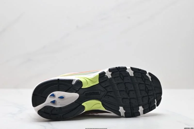 Top match New Balance Shoes