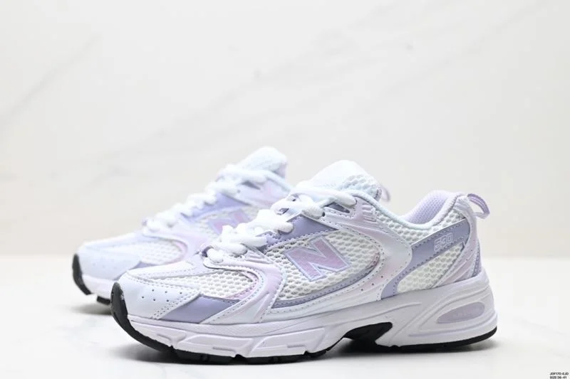 Top mirror New Balance Shoes