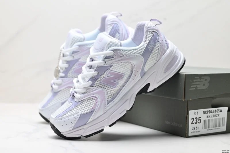 Top mirror New Balance Shoes
