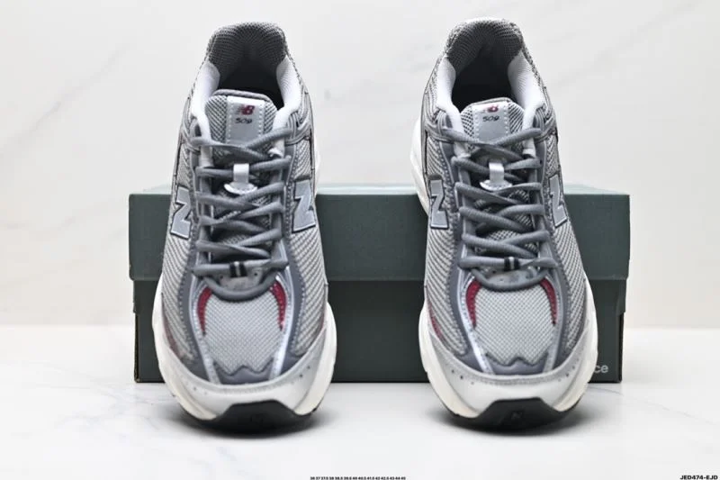 Accurate model New Balance Shoes