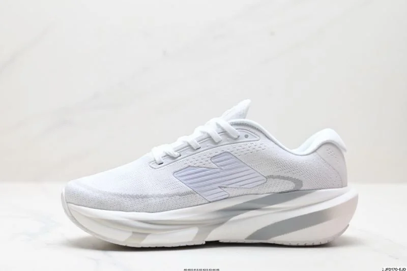 Factory-made New Balance Shoes