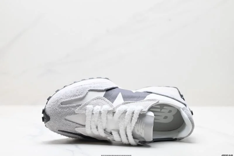 Low-cost New Balance Shoes