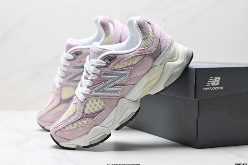 Top match New Balance Shoes