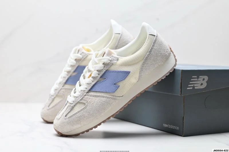 High fidelity New Balance Shoes