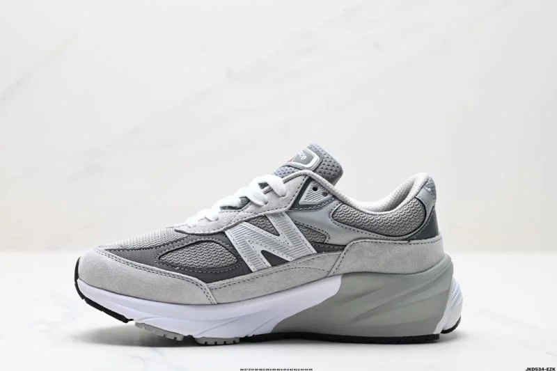 Top mirror New Balance Shoes