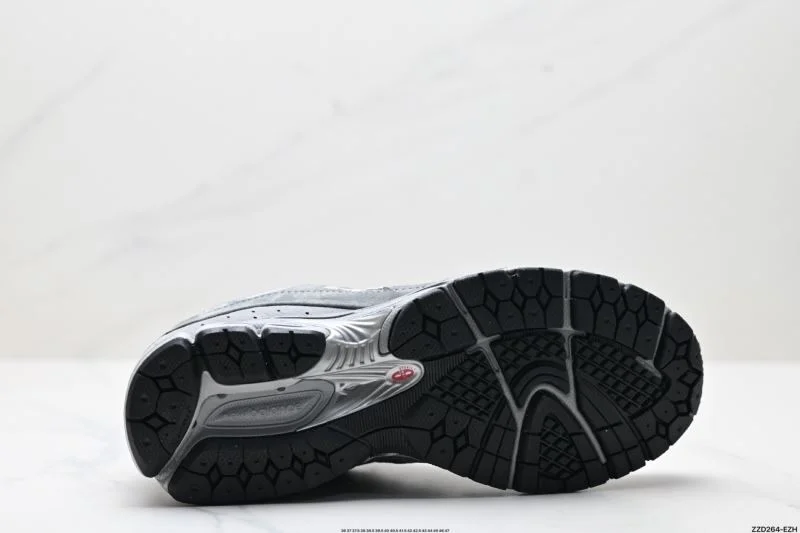 1:1 copy New Balance Shoes
