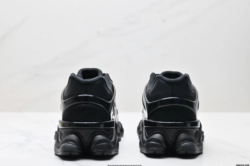 Brand-authenticated New Balance Shoes