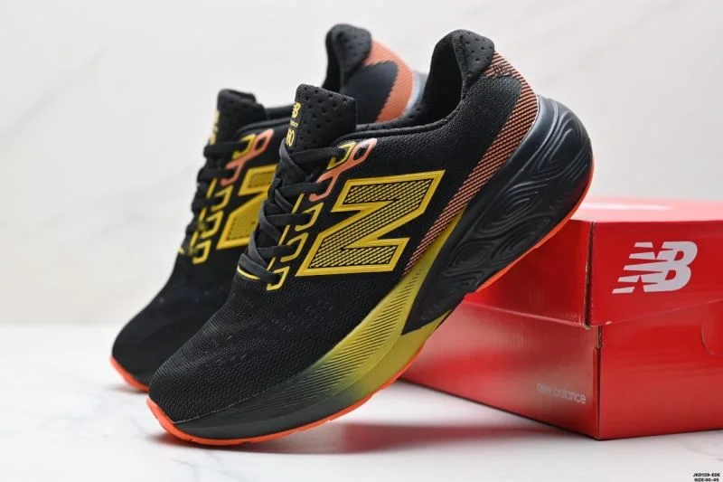 Top match New Balance Shoes