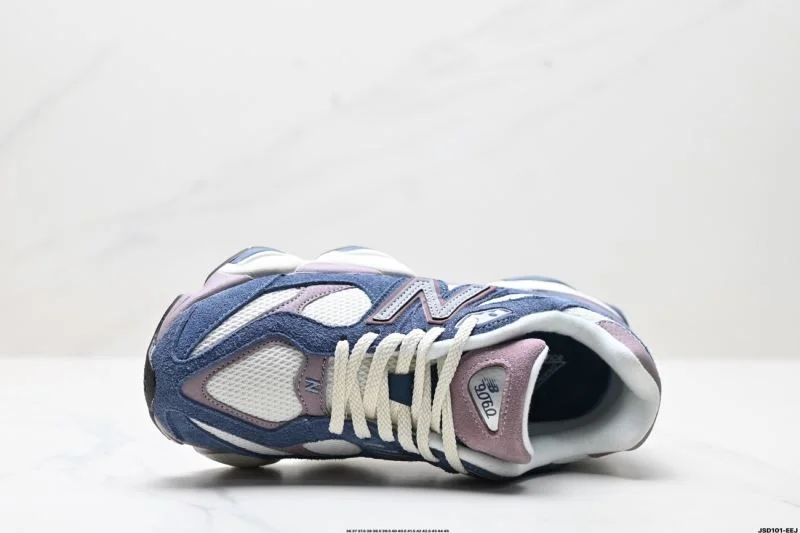Discounted New Balance Shoes