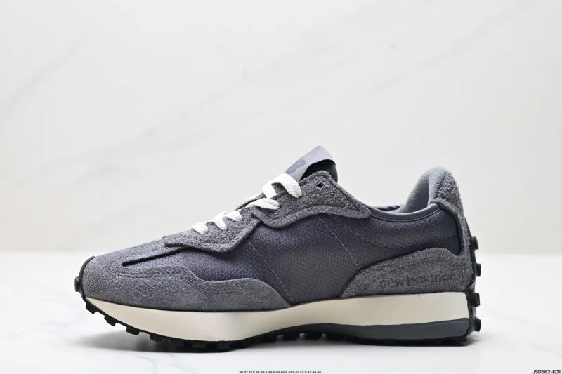Accurate model New Balance Shoes