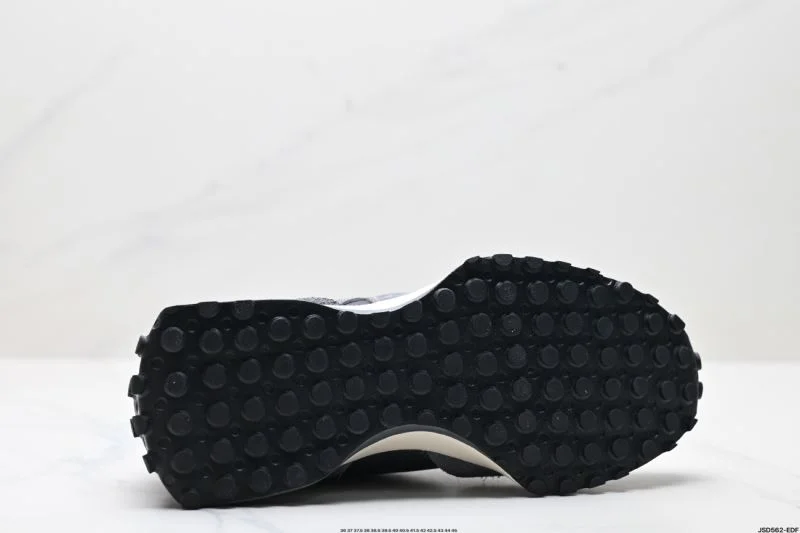 Accurate model New Balance Shoes