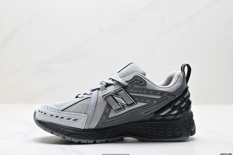 Discounted New Balance Shoes