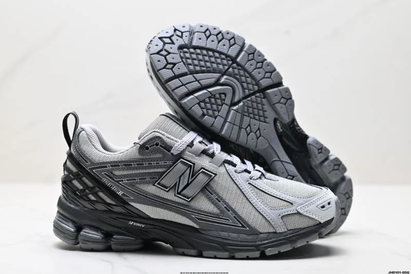 Discounted New Balance Shoes