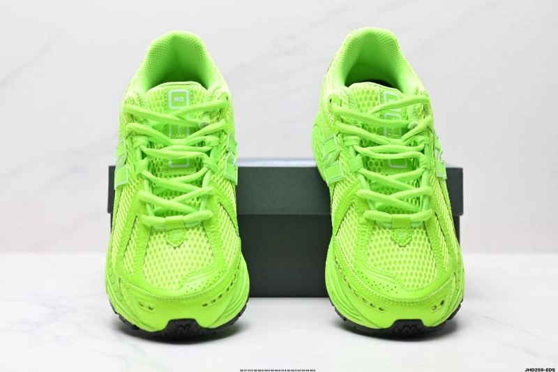 Exact replica New Balance Shoes