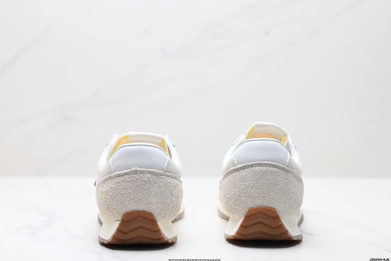 Indistinguishable New Balance Shoes